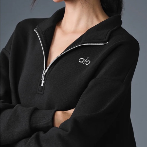 ALO Yoga | Tops | Alo Womens Black Accolade Halfzip Pullover Size Large ...